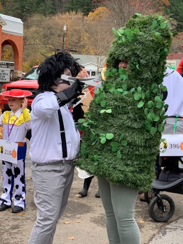 Coudersport Rotary Club Annual Halloween Parade 2023 – Solomon's Words for the Wise