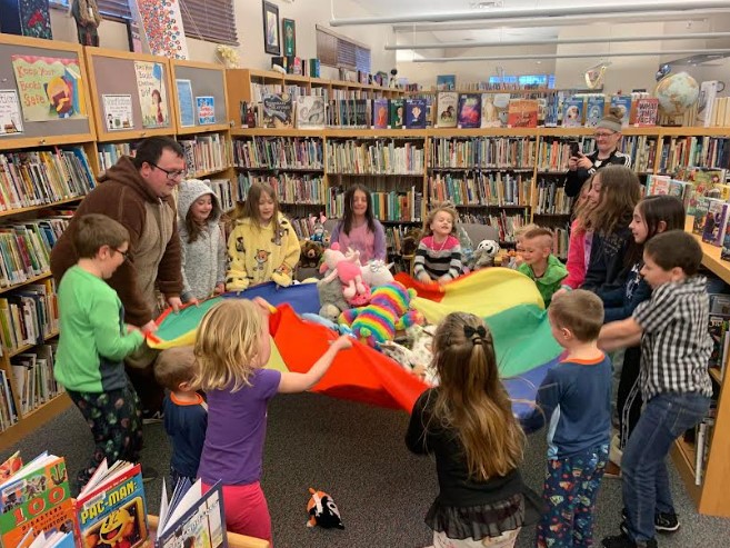 Stuffy Sleepover at the Library is Back – Solomon's Words for the Wise