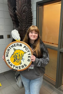 Cassidy Peffer As Student of the Week – Solomon's Words for the Wise